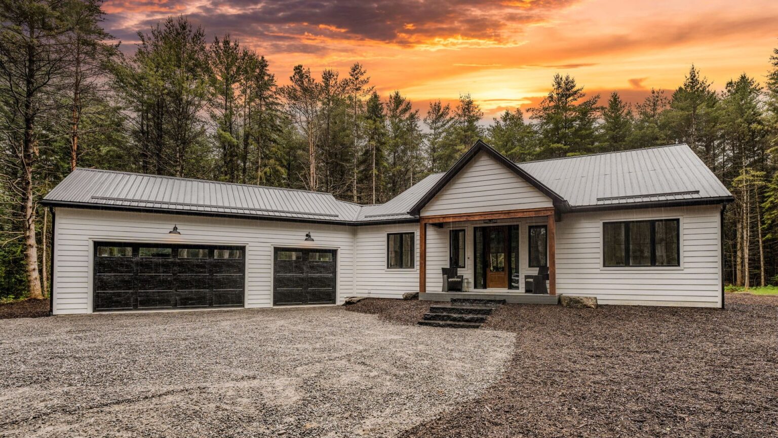 1055 DWIGHT BEACH ROAD | Fuller Developments - Farmhouses